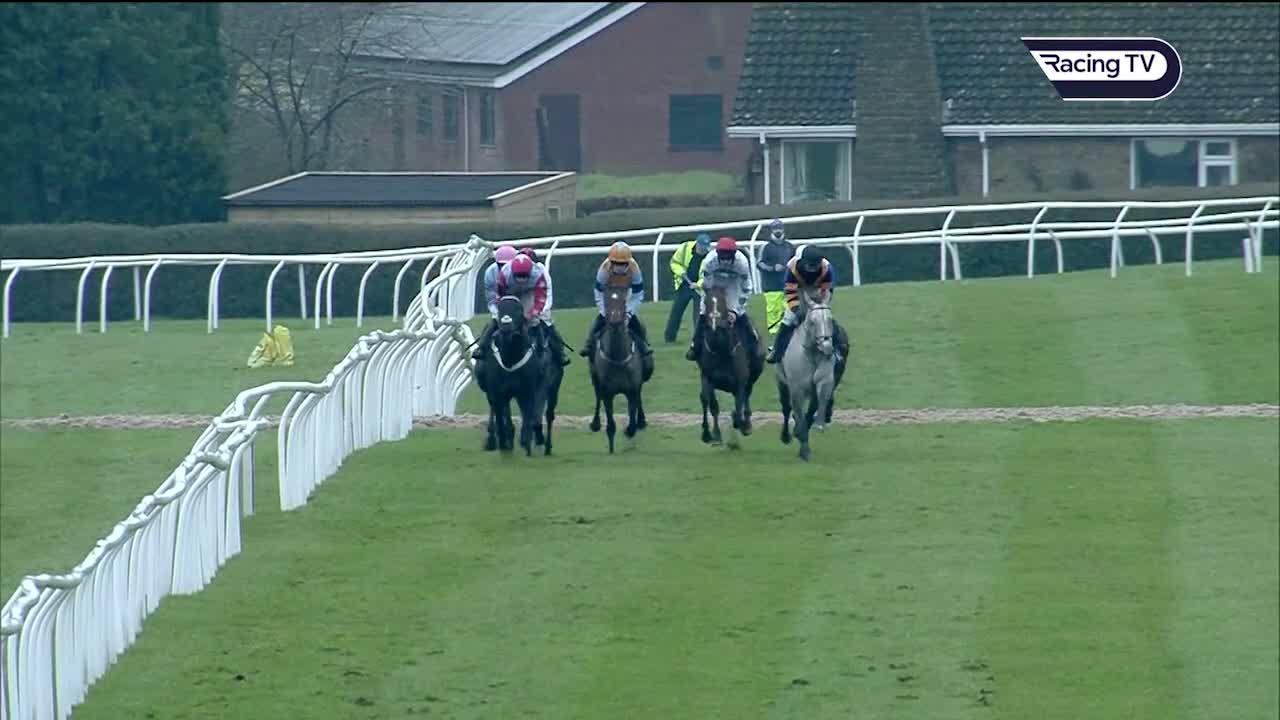 Eileendover cut to 10-1 for Champion Bumper but Pam Sly cautious